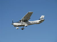 N17572 (Cessna/C182) - Technical Specifications - PlaneMapper